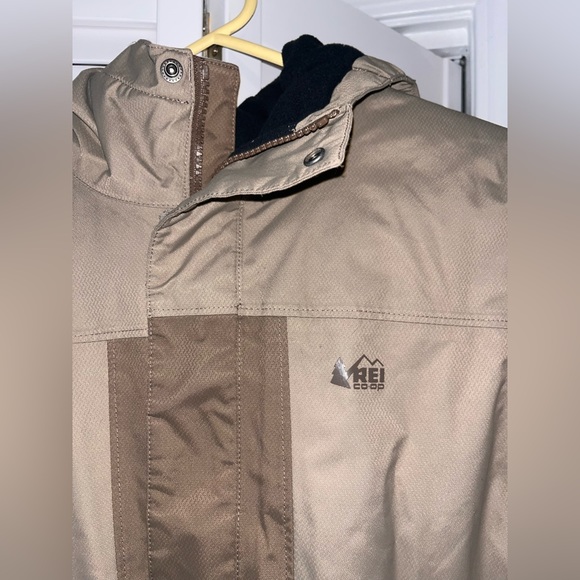 REI | Jackets & Coats | Rei Coop Kids Brown Insulated Winter Coat Snow ...
